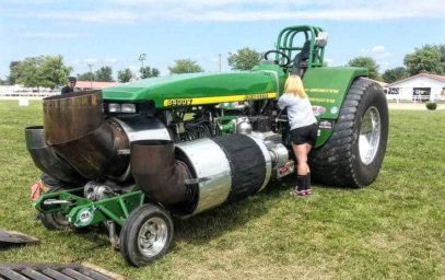 Odd Tractors That Turned Every Head - Mentertained