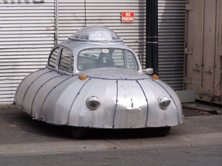 50 of The Strangest Cars on Earth – Mentertained
