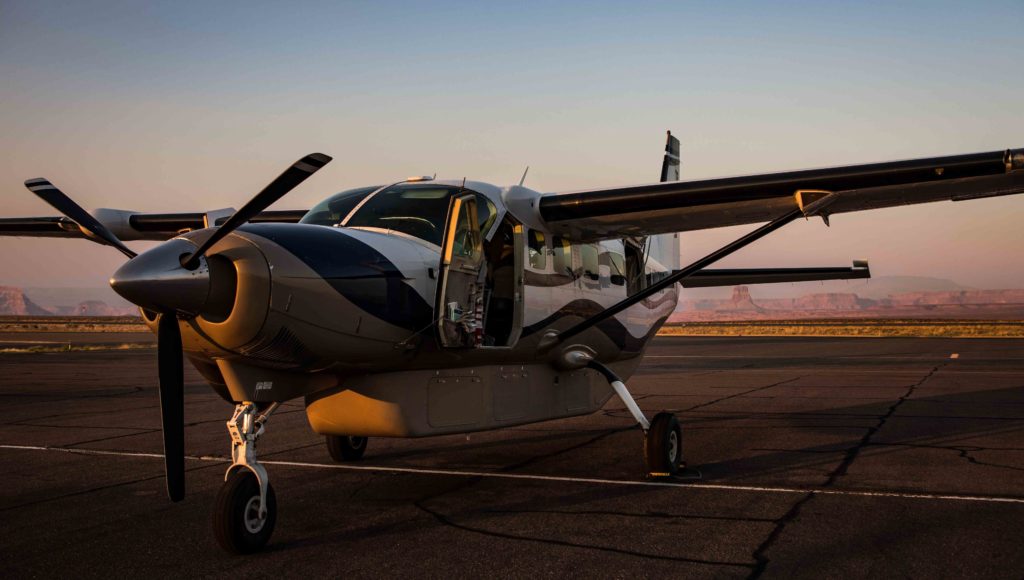 50 Classic Small Airplanes We’d Love to Own – Page 41 – Mentertained