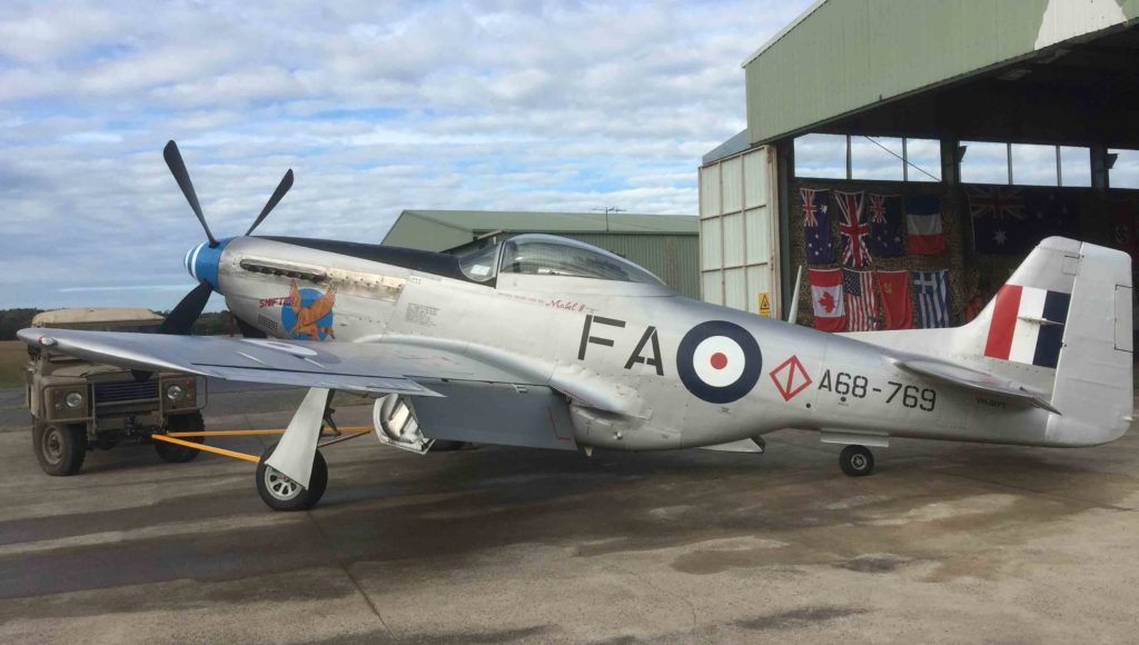 50 Classic Small Airplanes We’d Love to Own – Page 16 – Mentertained