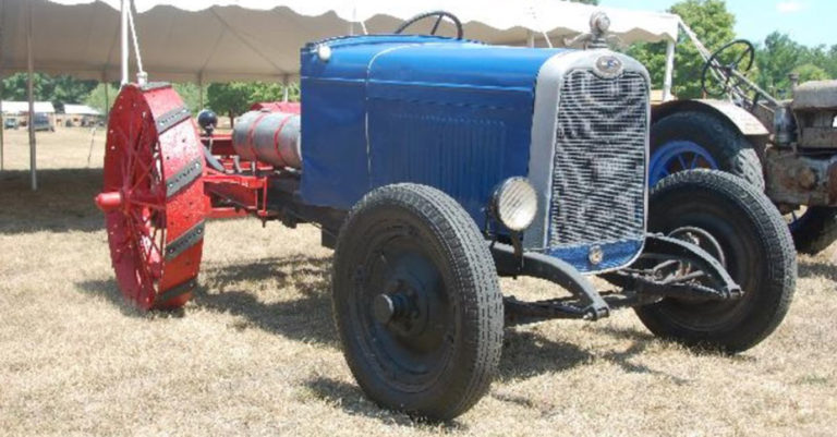 Odd Tractors That Turned Every Head - Mentertained